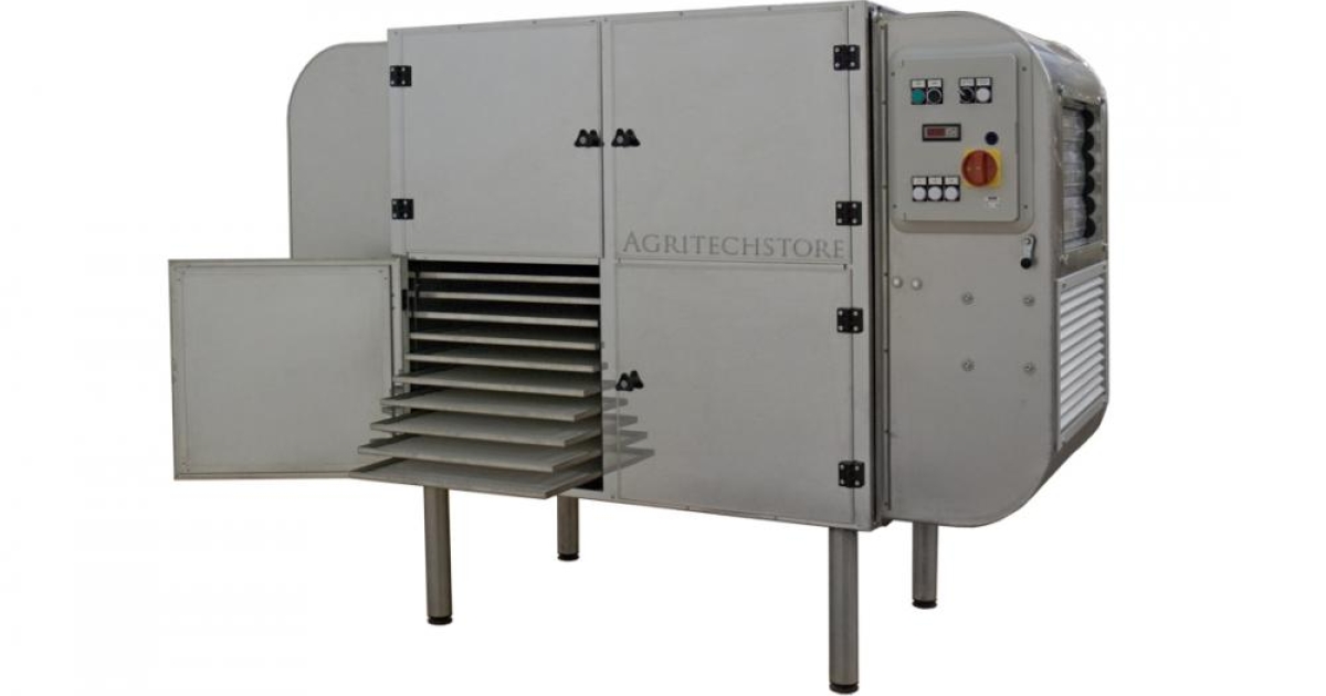 Dryer professional B.Master; 14 square meters of drying, and 40 shelves